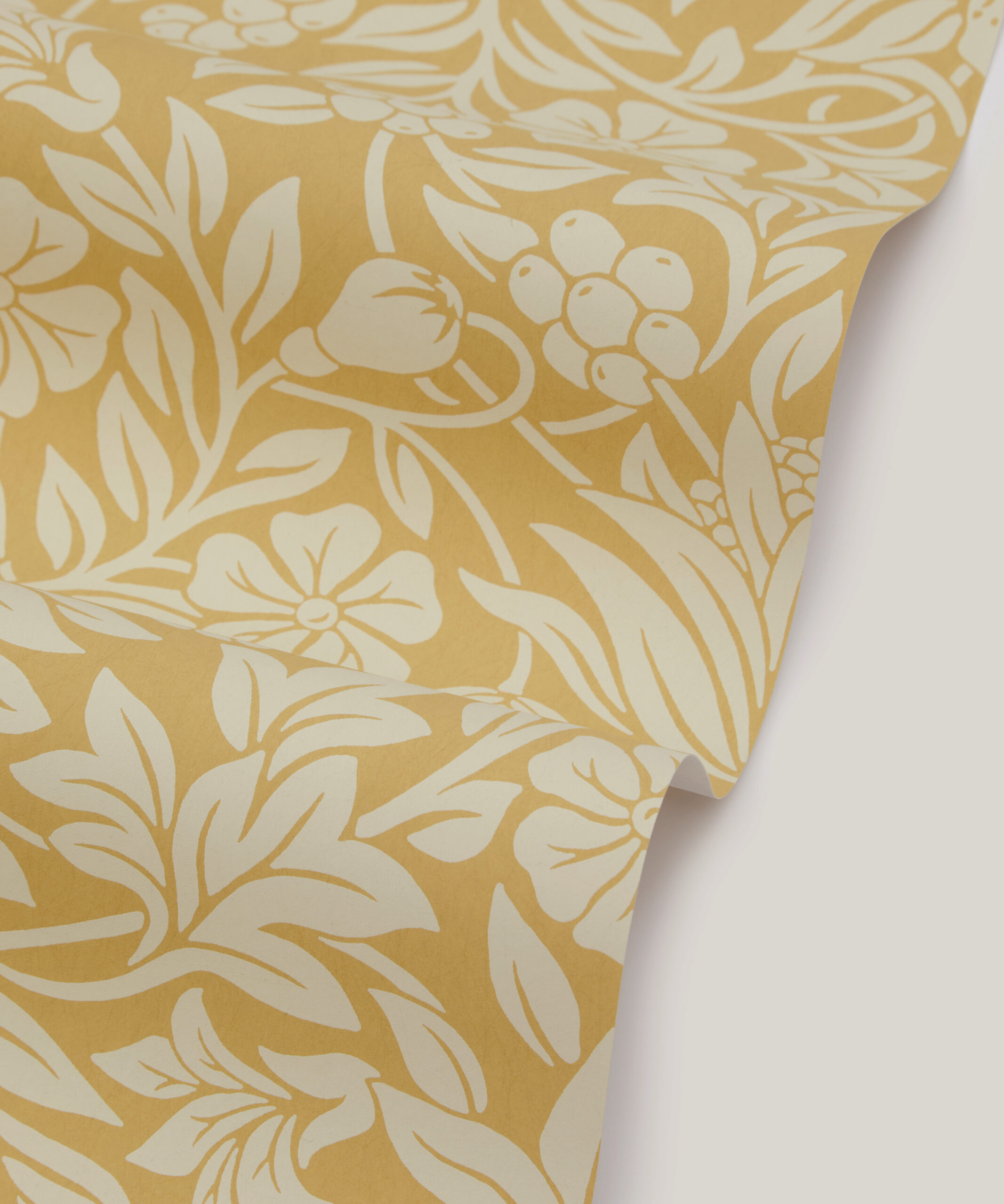 Eleni Vine Wallpaper in Fennel | Liberty Fabrics